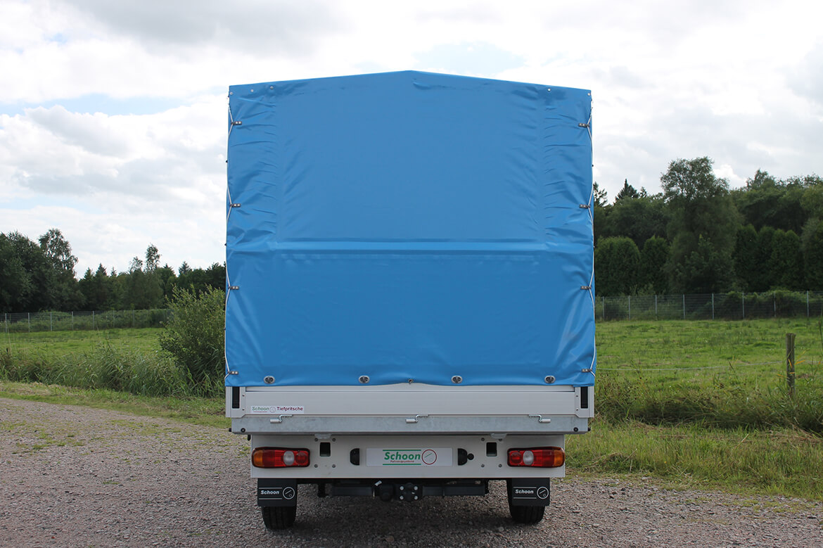 Passgenauer Planen-Aufbau - Schoon Fahrzeugsysteme